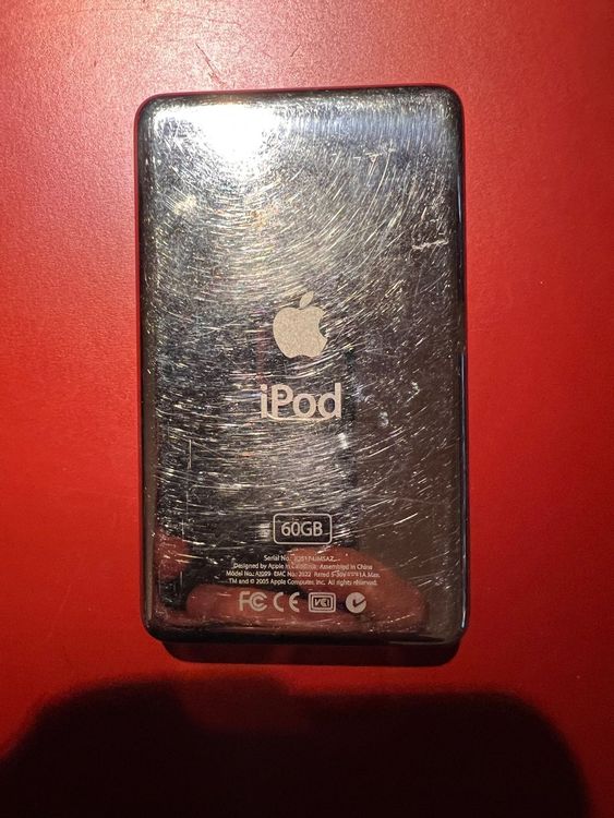 iPod model 4th Generation 2005 (A1099) 60GB | Kaufen auf Ricardo