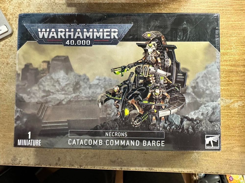 Necrons Catacomb Command Barge Warhammer 40000 NEW | Kaufen auf Ricardo