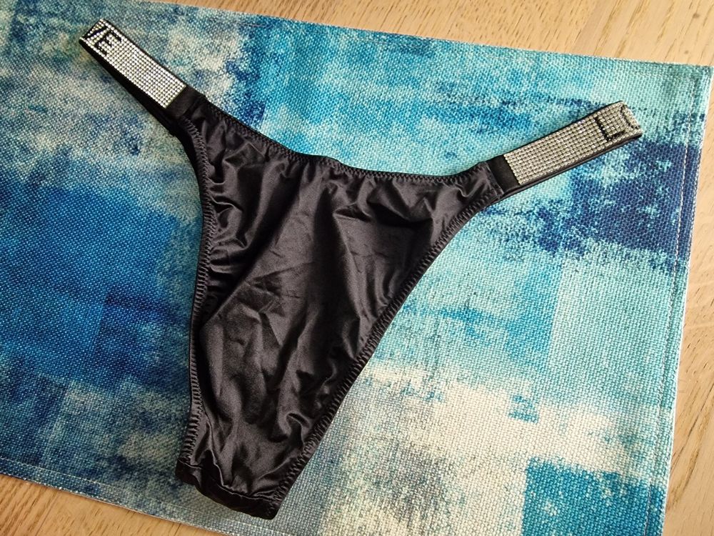 Victoria Secret String/ L (Neu (gemäss Beschreibung)) in Arbon für CHF ...
