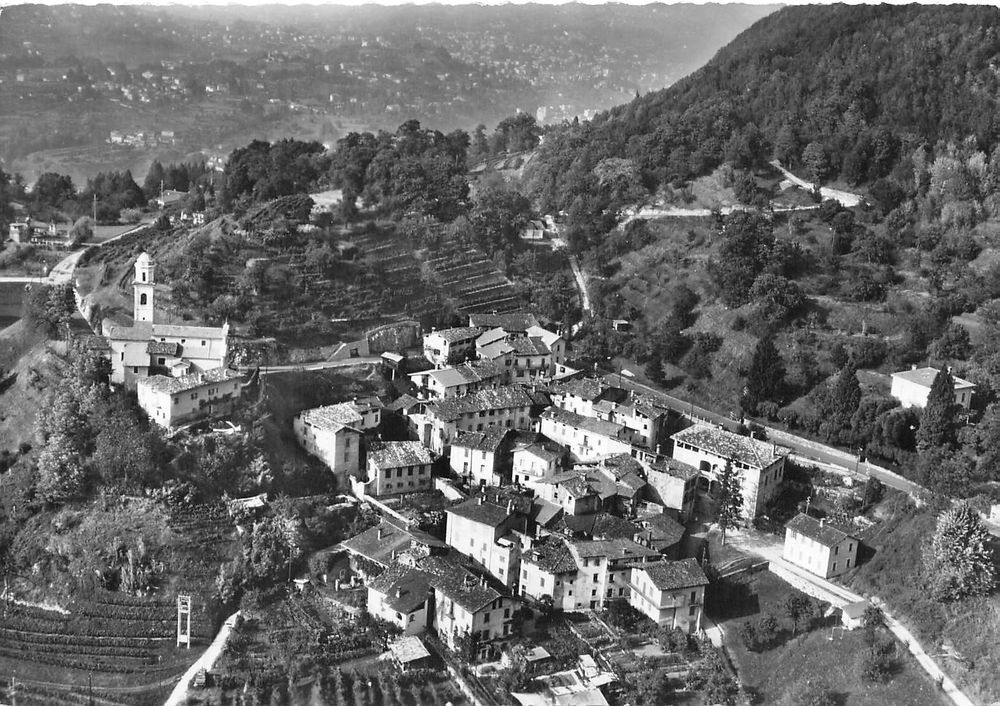 Carabbia (TI) – Veduta generale del villaggio G (Gebraucht) in Biasca ...