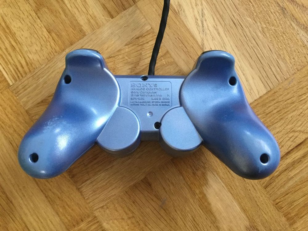 PS2 Konsole Aqua Blue Fat inkl. OVP (Gebraucht) in Basel für CHF 249 ...
