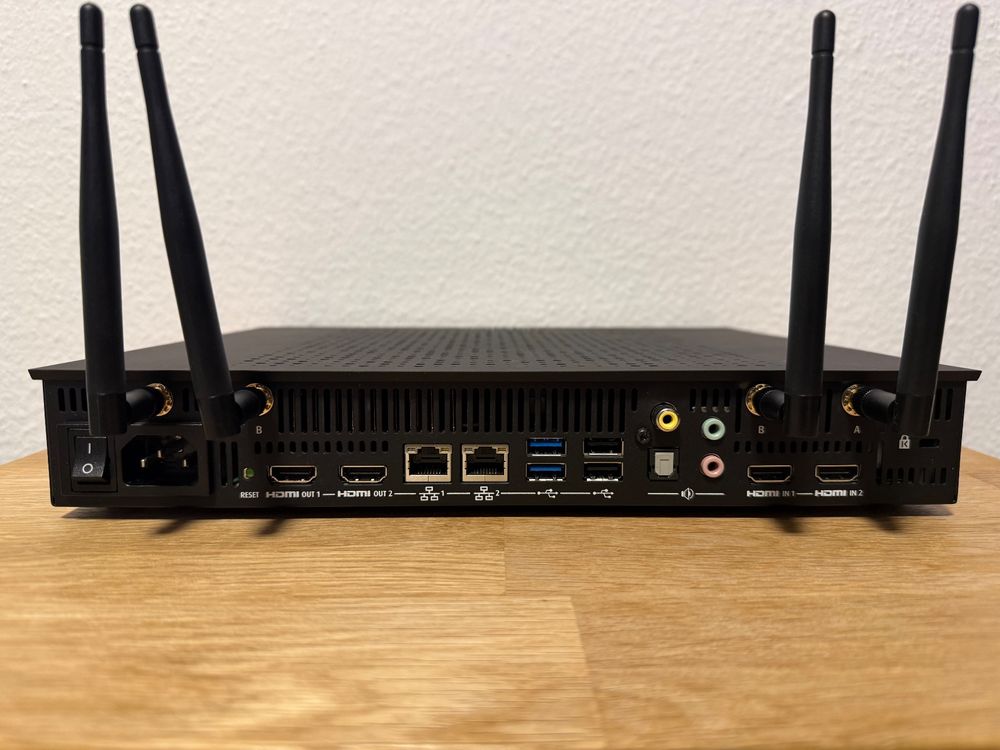Ab 1.- Barco Clickshare CSE-800 inkl. 2 Button + Tray (Gebraucht) in ...