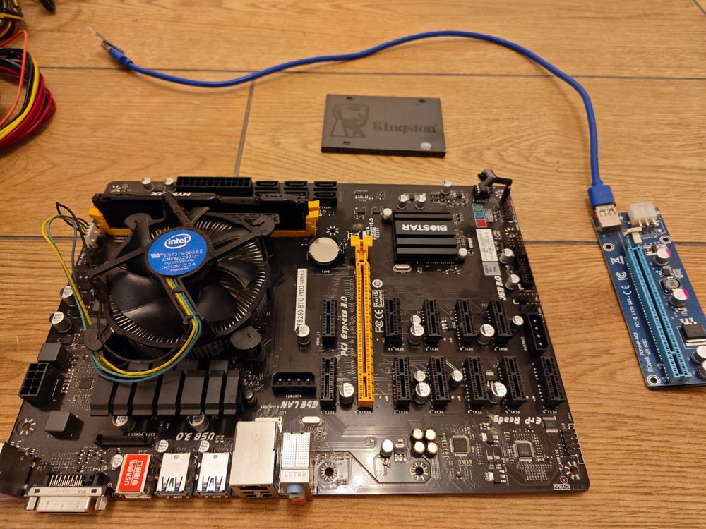 Mining-Bundle (2 komplette Mining-Mainboards) (Gebraucht) in Aadorf für ...