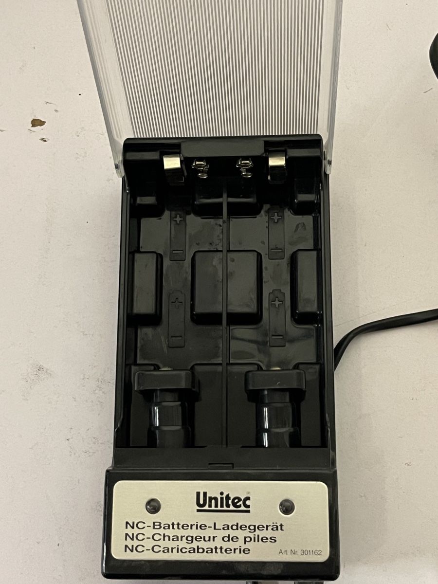 Unitec NC-Batterie Ladegerät, Top, voll funktionsfäh (nik93) (Gebraucht ...