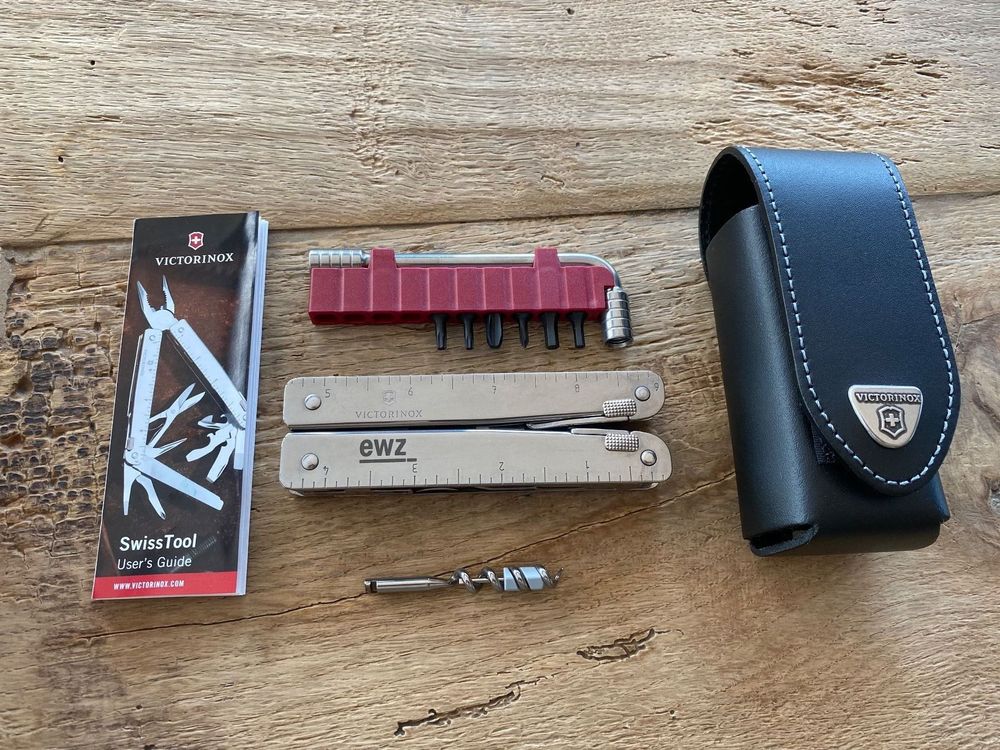 Victorinox Swiss Tool Plus neu | Kaufen auf Ricardo