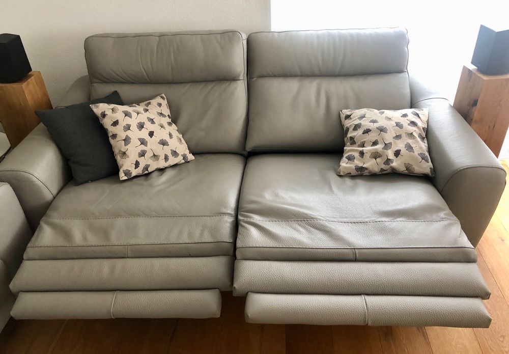 2 -er Sofa Leder mit Relaxfunktion (Gebraucht) in Murgenthal für CHF 570 – nur Abholung auf ...