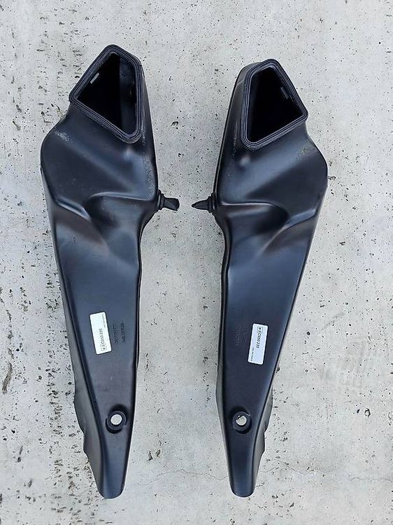 Ducati 748 916 996 998 Lufteinlass inkl. Filter (Gebraucht) in Visp für CHF 115 – mit Lieferung ...