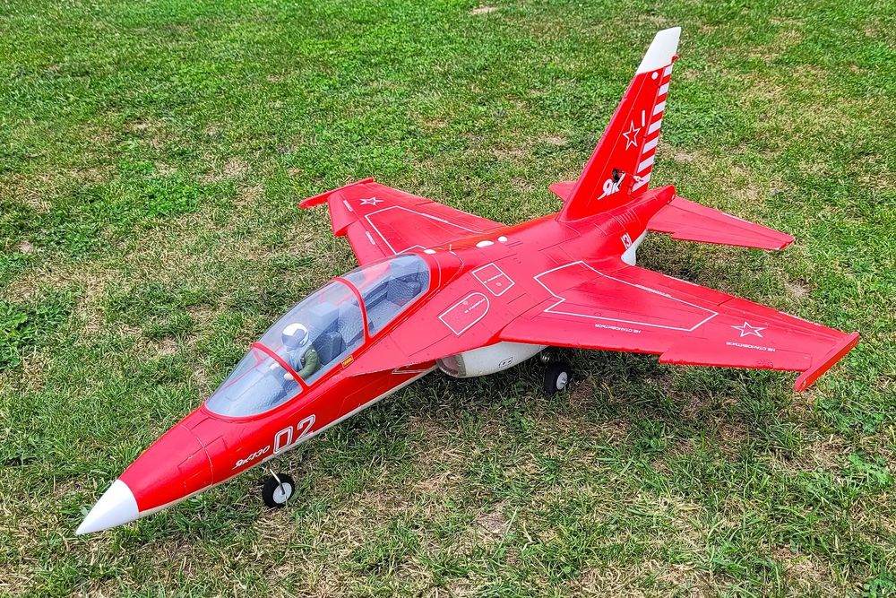 Freewing Yak-130 70mm EDF Jet - PNP (6s) (Gebraucht) in Aarburg für CHF ...