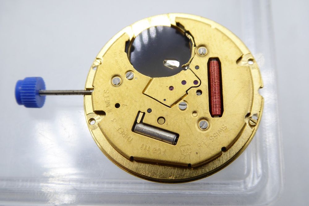 ETA F06.111 Quartz swiss movement (Neu (gemäss Beschreibung)) in Geneve ...