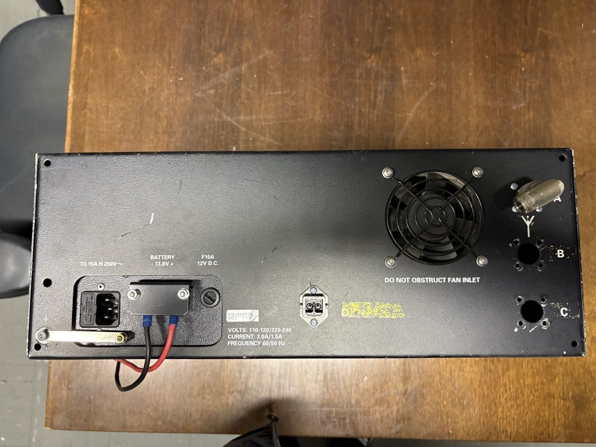 Ripetitore Ponte Radio UHF 2 x Motorola GM340 BOX + Batteria (Gebraucht ...