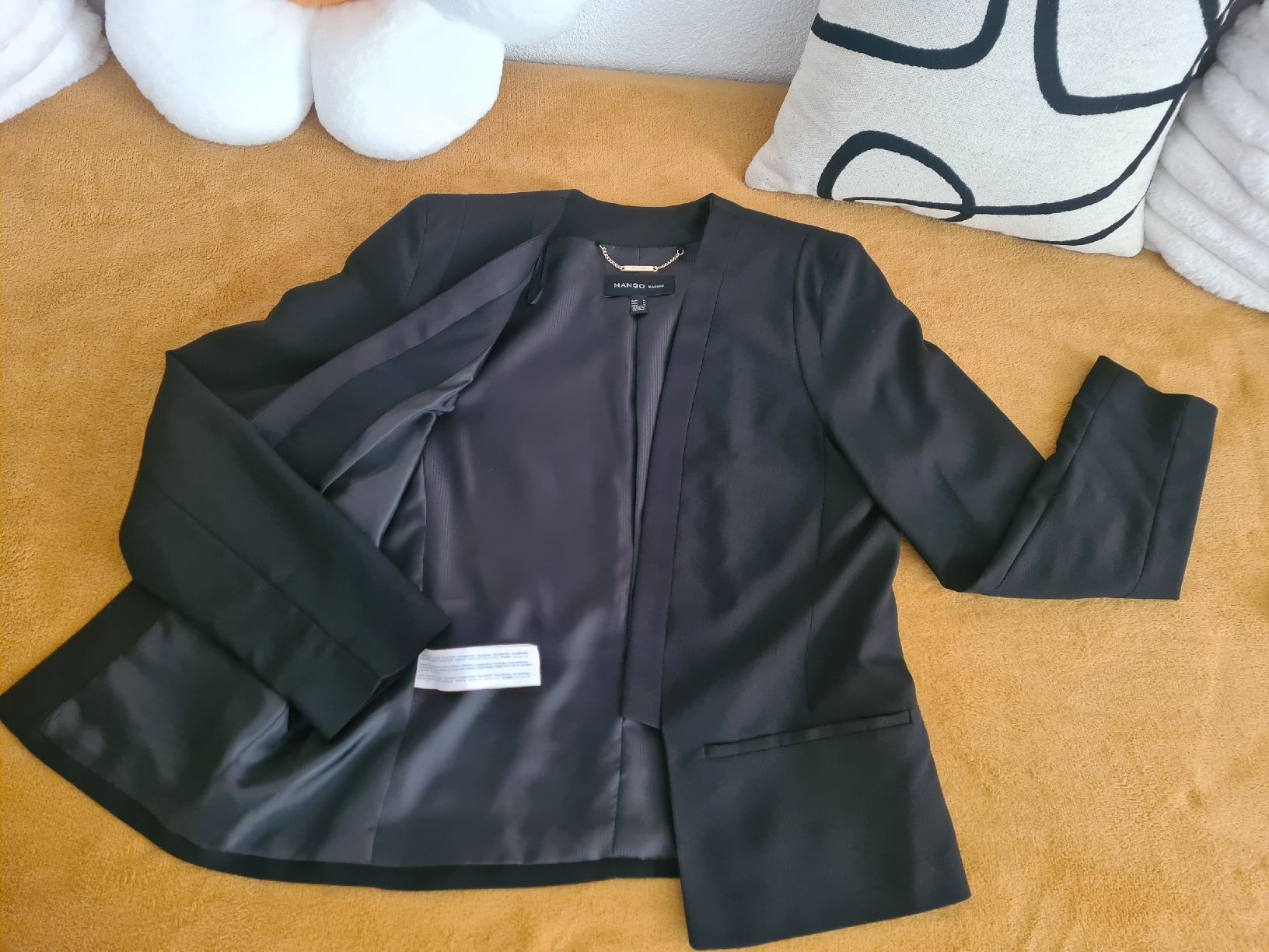 Blazer femme Marque "Mango" (M/L) Made in Vietnam (Neuf avec emballage ...
