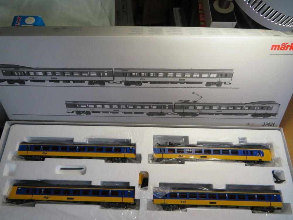 37421 Märklin HO NS Triebzug "ELD4" (Neu und originalverpackt) in ...