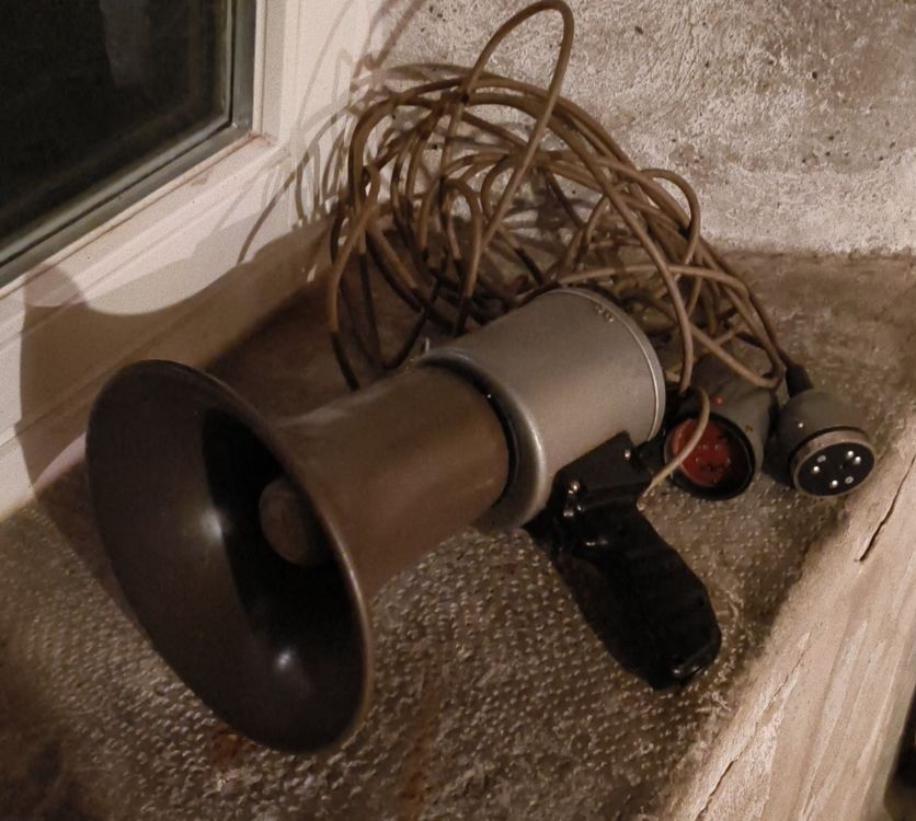 Megaphon mit Kabel - Ideal für Fasnachtsumzüge! (Gebraucht) in ...