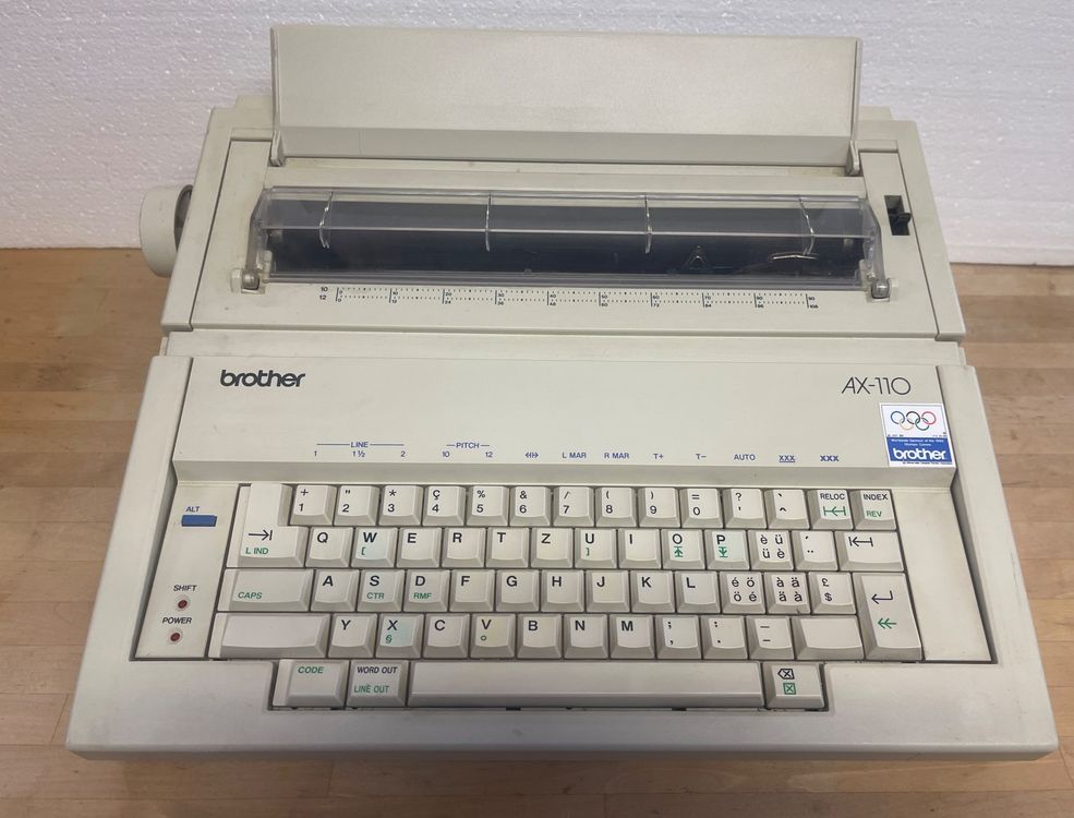 Brother Schreibmaschine Model AX – 110, funktioniert | Kaufen auf Ricardo