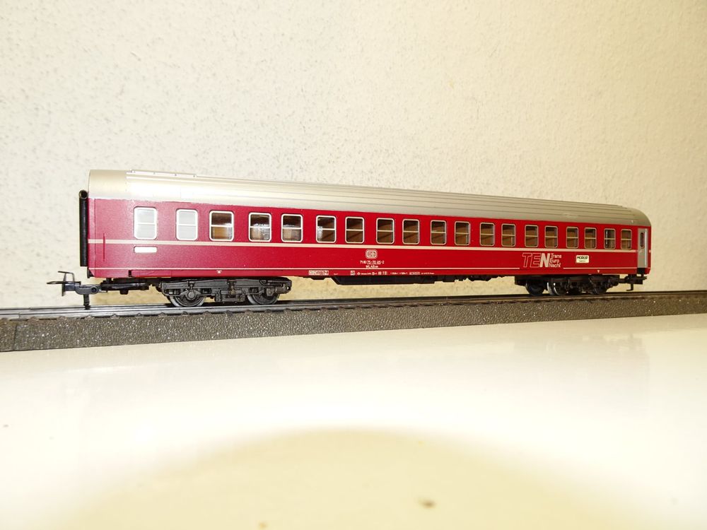 Märklin Personenwagen DB 415-2 TEN HO (16) (Gebraucht) in Luzern für ...