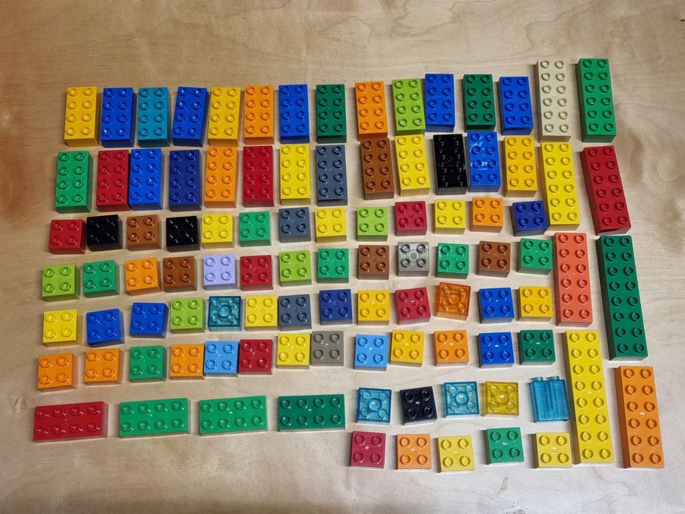 LEGO Duplo Bricks 100 Stück (Gebraucht) in Basadingen für CHF 35 – mit Lieferung auf Ricardo kaufen