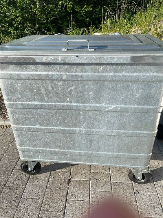 Abfallcontainer 800 Liter NEU | Kaufen auf Ricardo