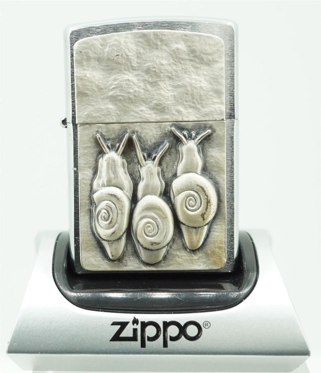 ZIPPO® THREE SNAILS-HEAVY-3D-2007-UNGEZÜNDET | Kaufen auf Ricardo