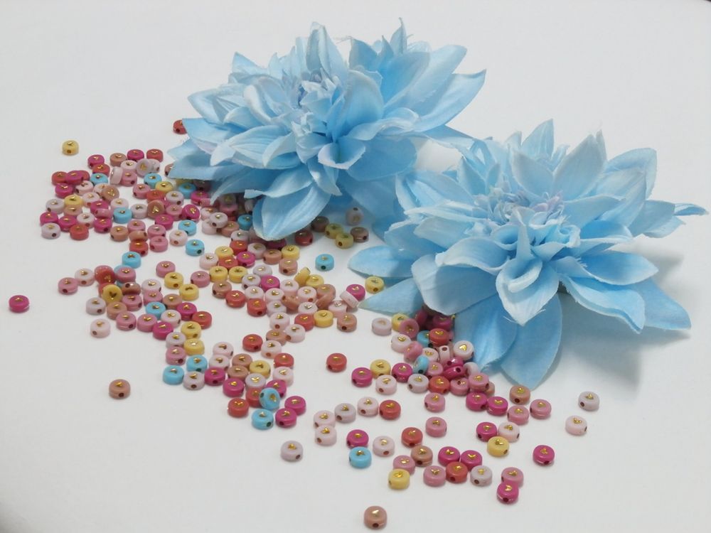 200 Acryl Perlen mit Herz MIX (2014) (Neu und originalverpackt) in Blatten-Naters für CHF 1 ...