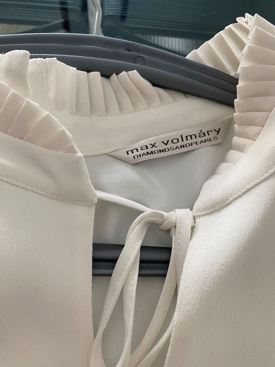 Neuwertige Bluse von Max Volmary in der Farbe Panna (Gebraucht) in ...