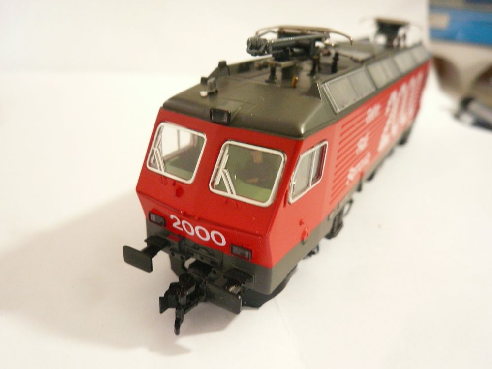 H0 ROCO Re 4/4 IV " LOK 2000 " NEUWERTIG ODER NEU MIT OVP (Neu (gemäss Beschreibung)) in ...