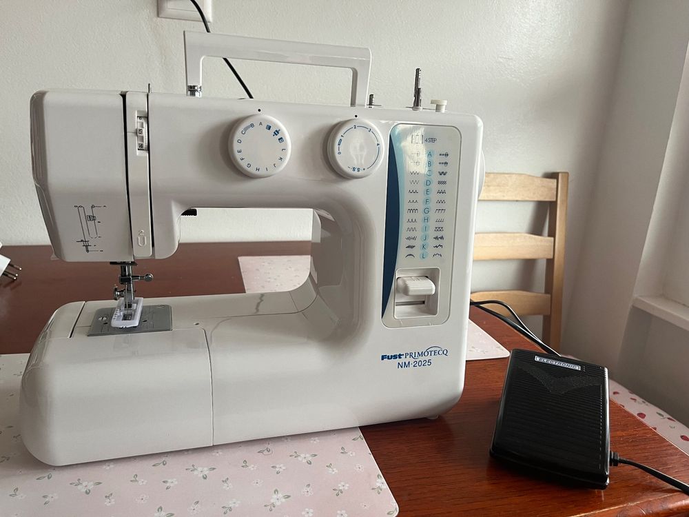 Machine à coudre Fust Primotecq NM•2025 | Kaufen auf Ricardo