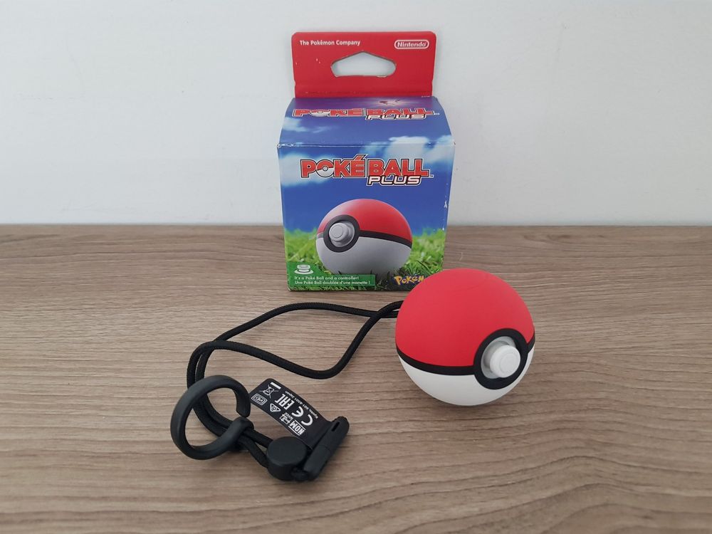 Nintendo Pokémon Pokéball Plus Switch - Top Zustand, OVP (Neu (gemäss ...