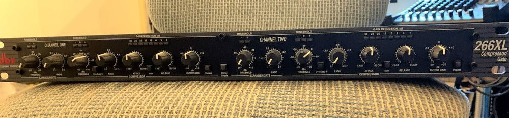 dbx Dual Compressor/Gate 266XL (Gebraucht) in Goldau für CHF 57 – mit ...