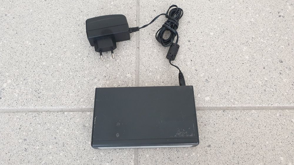 3COM OfficeConnect Gigabit Switch 8 (Model 3C1670800C) (Gebraucht) in ...