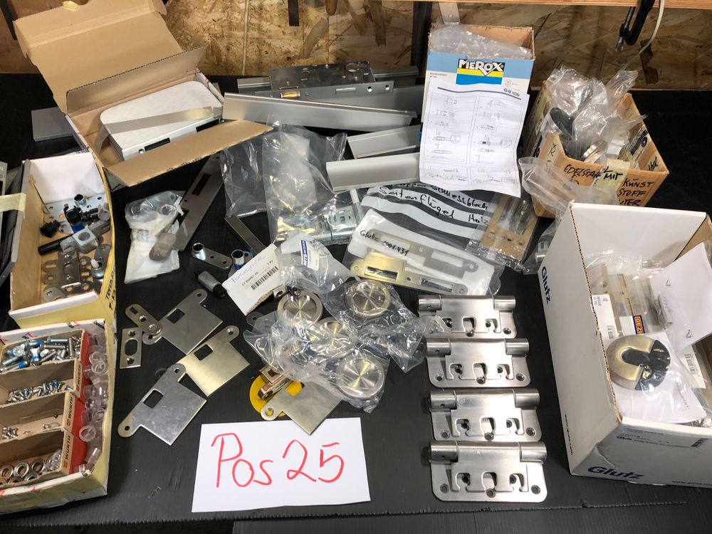 Beschläge Restposten (Pos 25) | Kaufen auf Ricardo