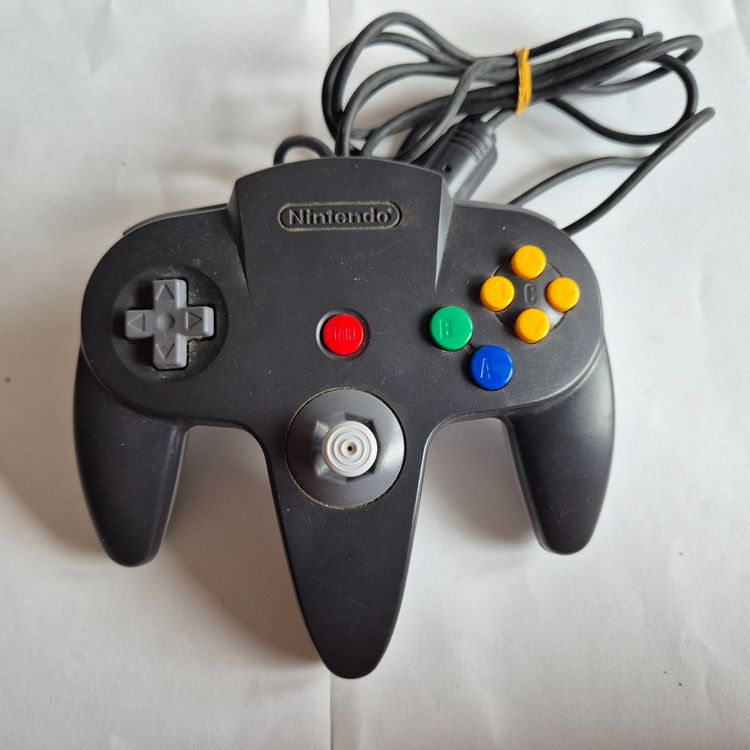 Original N64 Controller (Gebraucht) in Zürich für CHF 26.9 – mit ...