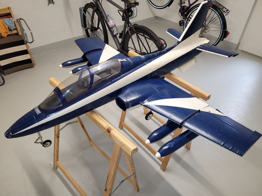 FlyFly MB-339 Aermacchi, inkl. Antrieb und Servos, Neu (Neu (gemäss ...