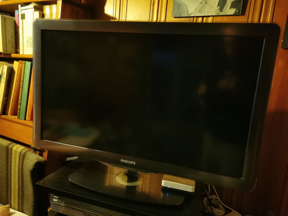 TV LCD Philips 32" Full HD 1080p | Kaufen auf Ricardo