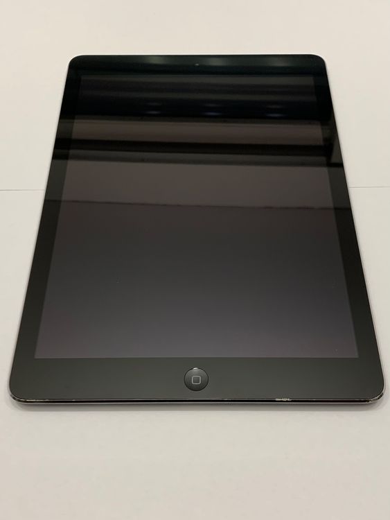 iPad Air - 16GB, Schwarz | Kaufen auf Ricardo