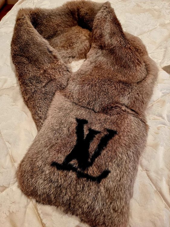 Louis Vuitton Rabbit Scarf (100% Rabbit) | Kaufen auf Ricardo