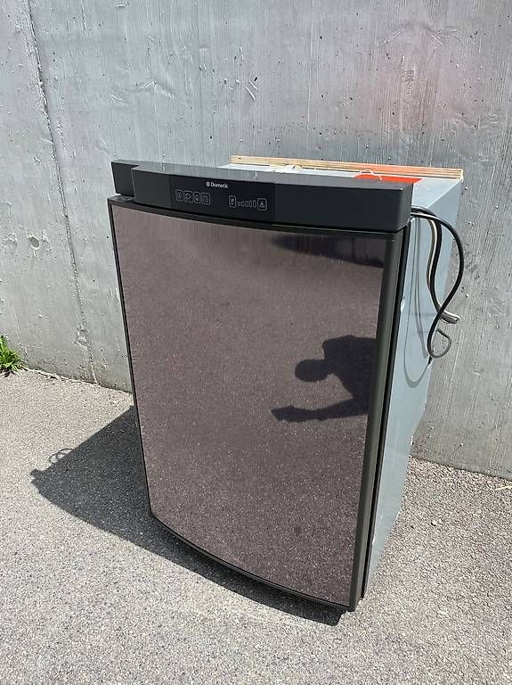 Frigo Dometic RMS 8501 - Camping-car (Gebraucht) in Chêne-Pâquier für ...