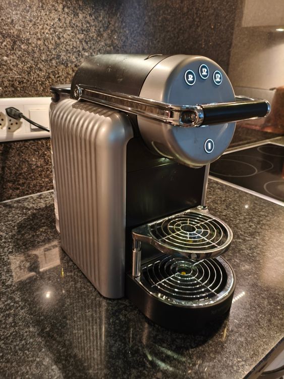 NESPRESSO PRO ZENIUS ZN100 für Nespresso Pads (Gebraucht) in ...