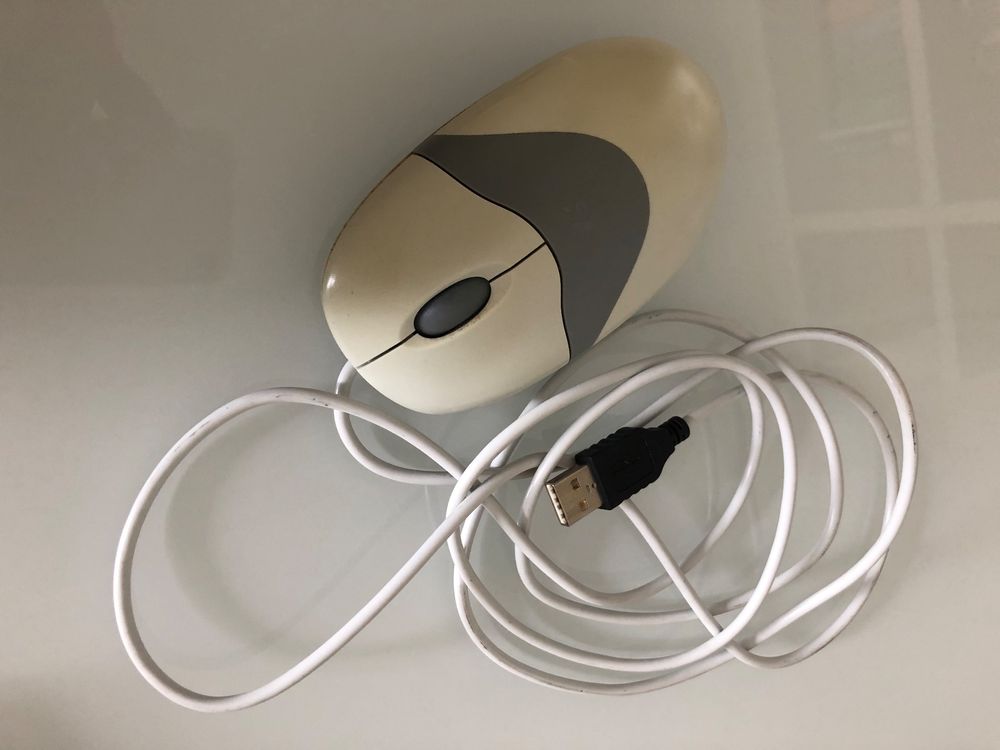 Logitech M-BT96A Optical Mouse (Gebraucht) in Zürich für CHF 8 – mit ...