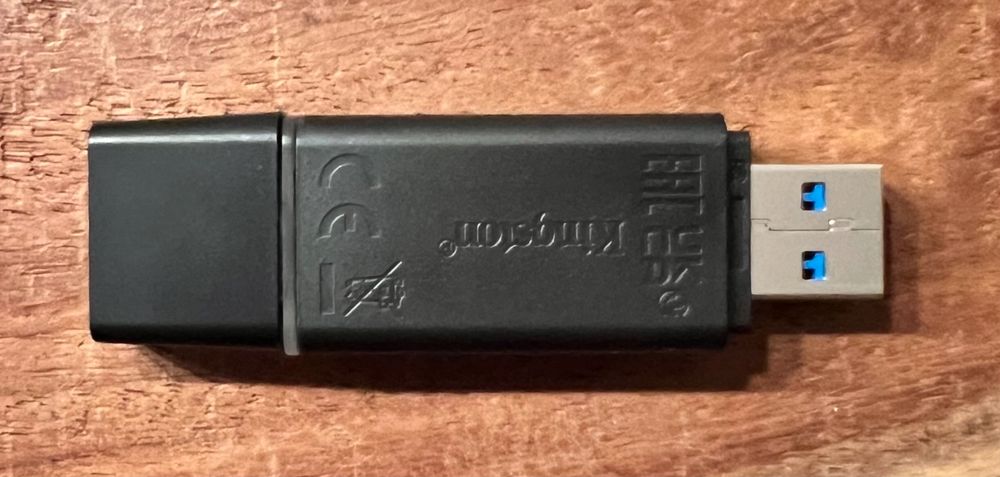 USB Stick 32GB FAT32 KINGSTON (Neu (gemäss Beschreibung)) in Neuhausen für CHF 1.1 – nur ...