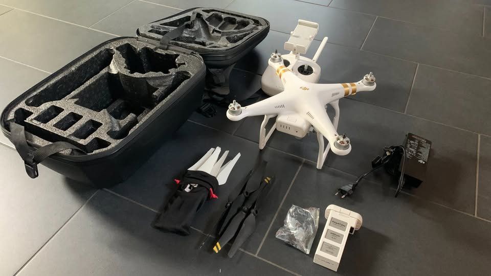Drone DJI Phantom 3 Pro (Gebraucht) in Les Breuleux für CHF 115 – mit ...