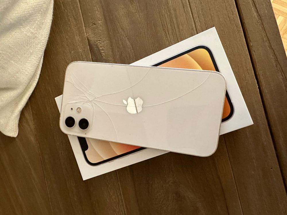 Iphone 12,128 GB (Gebraucht) in Walliswil b.Wangen für CHF 282 – mit ...