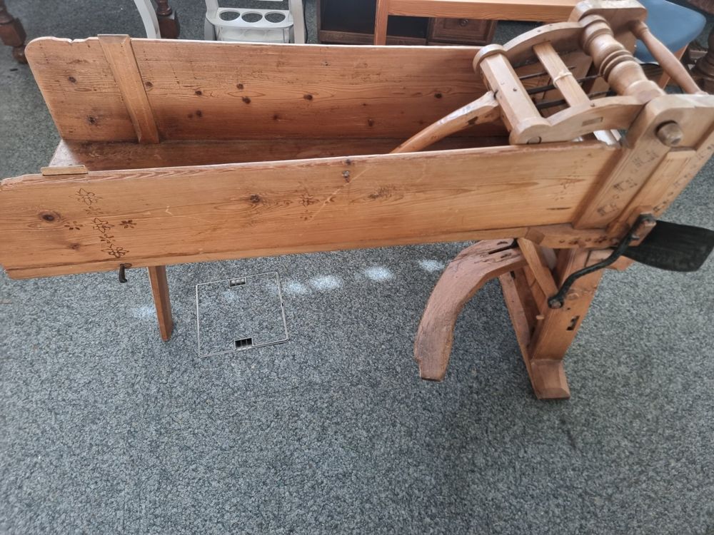 Antike Strohschneider aus 1899 (Gebraucht) in für CHF 26 – nur Abholung ...