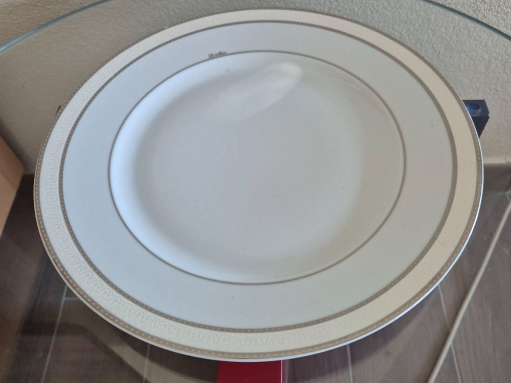 Plat rond, plat à tarte porcelaine de limoges ancien (Gebraucht) in ...