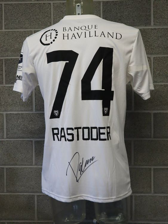 90 Jahre FC Vaduz Spezialtrikot signiert - Rastoder 74 (Neu (gemäss ...