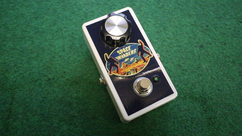 BISHOP Space Invaders BITCRUSHER | Kaufen auf Ricardo