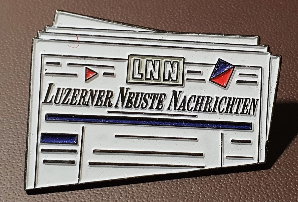 R358 - Pin LNN Luzerner Neuste Nachrichten (Gebraucht) in Reinach BL ...