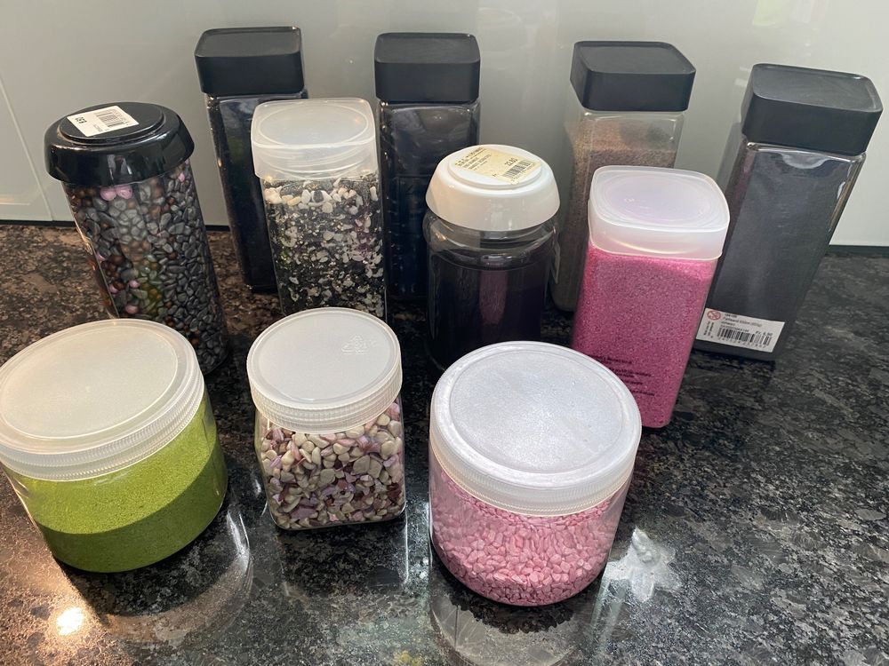 Verschiedene Sand/Granulat/Steine ca 8,4Kg | Kaufen auf Ricardo