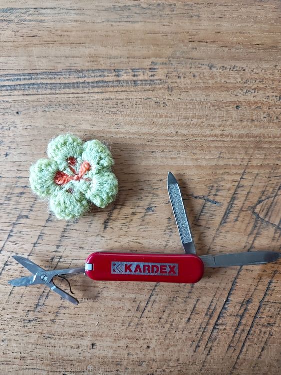 Kleines neues Victorinox Taschenmesser, KARDEX, Rot (Neu (gemäss ...