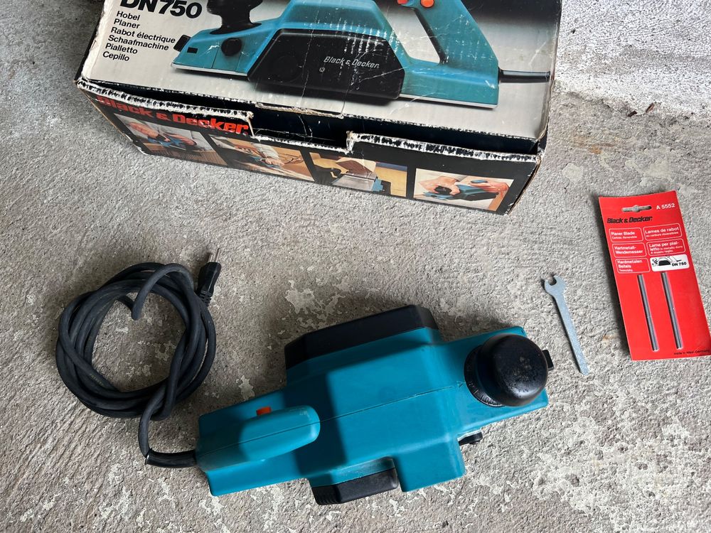Elektohobel Black und Decker DN750 (Gebraucht) in frauenfeld für CHF 39 ...