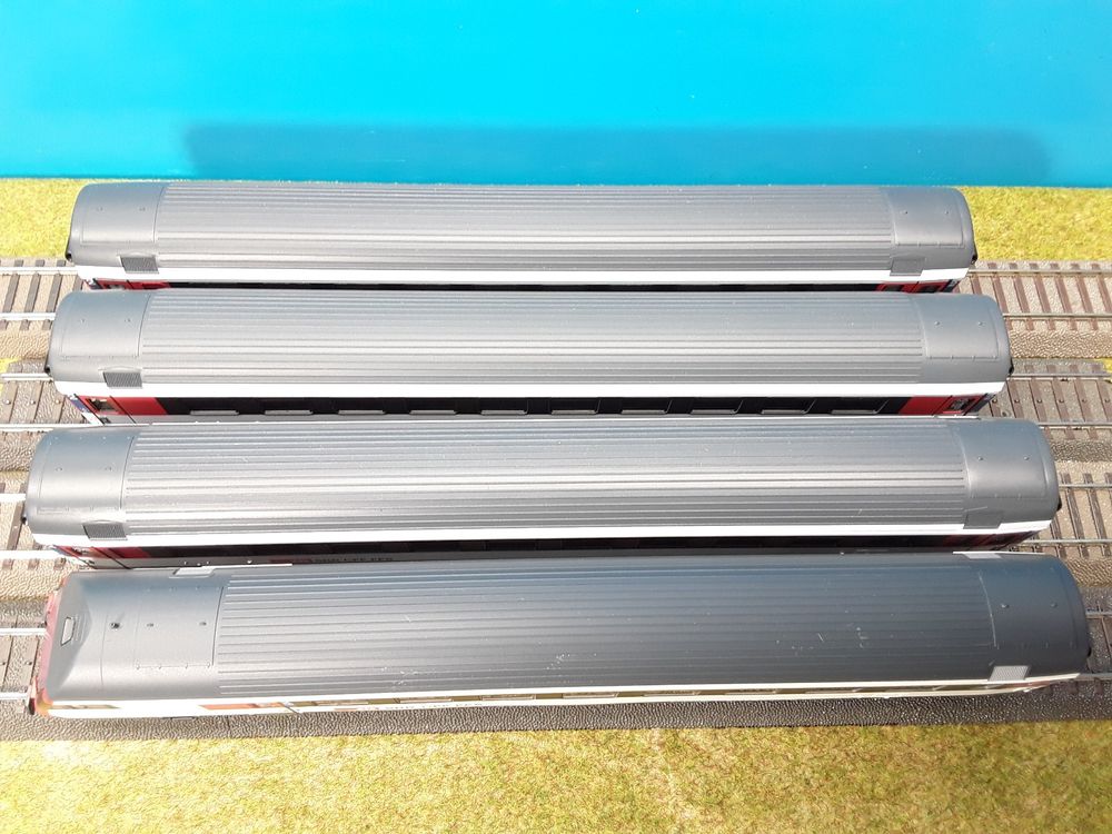 Märklin 4 teiliger SBB Schnellzug mit Steuerwagen _ Spur H0 (Gebraucht) in Hombrechtikon für CHF ...